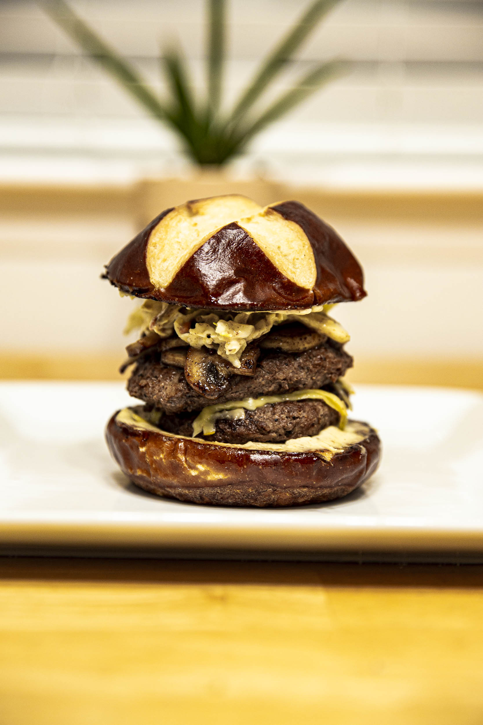 Gouda Burger – Juan Verduzco